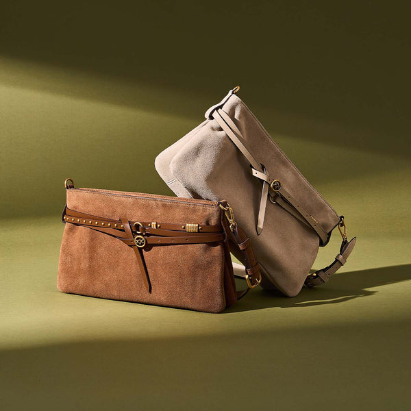 Campomaggi Shoulder bag grained cow leather cognac ...